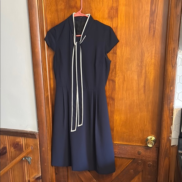 J. Crew | Dresses | Jcrew Tie Neck Dress | Poshmark